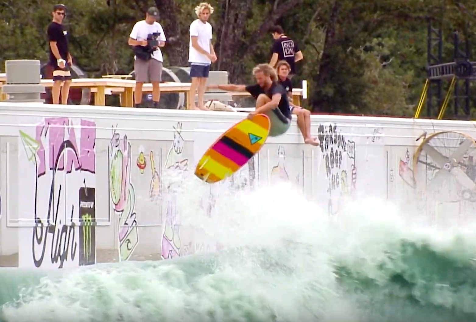 BLAIR FOOTY ON X GAMES – Catch Surf USA